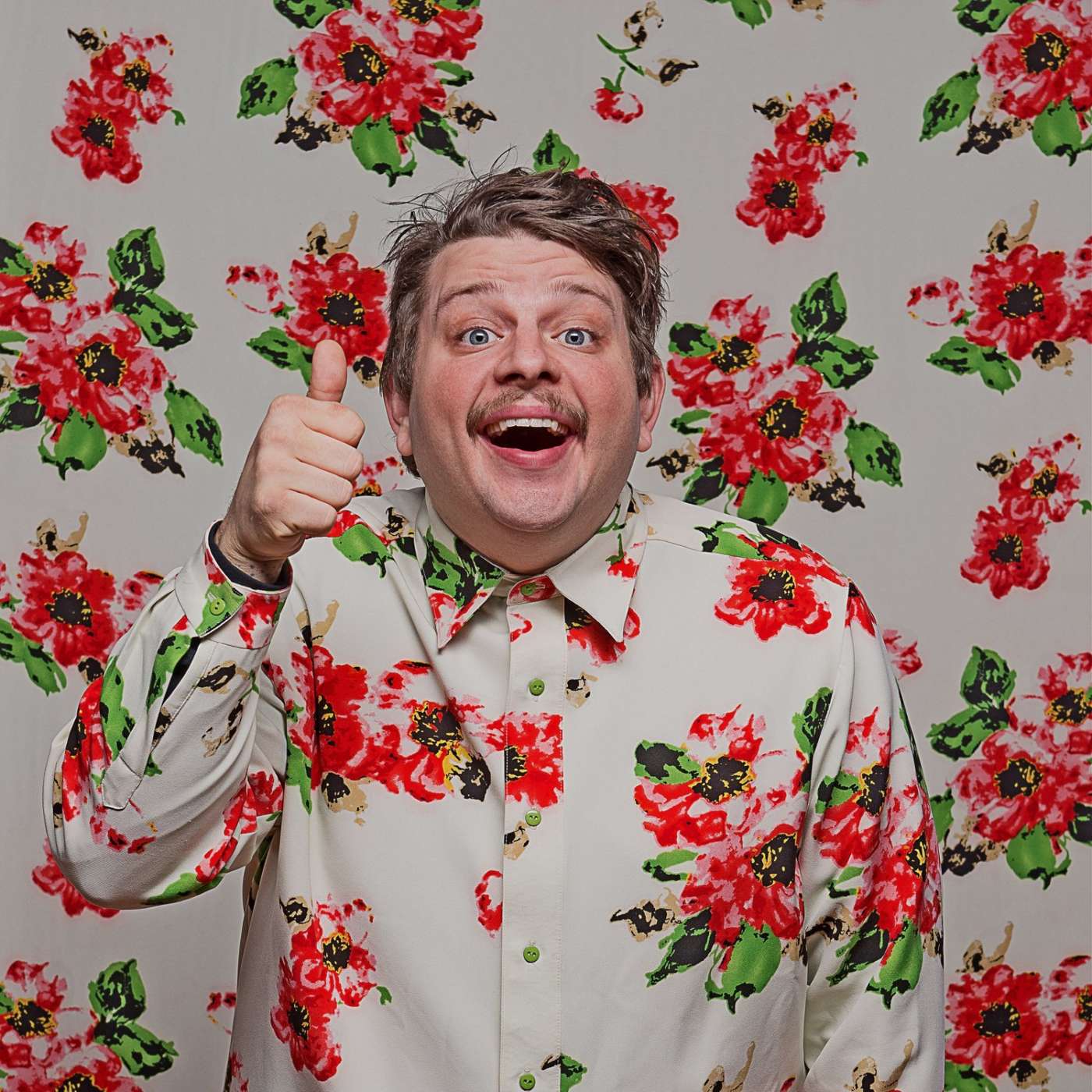 Zosia Mamet Anchor Diamond Dots Knuckle Wrist Tattoo