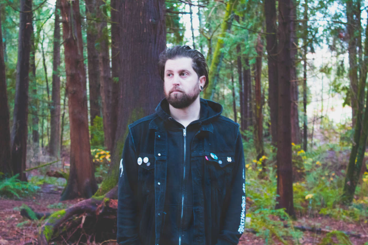 Chris Hahn Premieres Video for "Tessie Lane" • Bad Copy